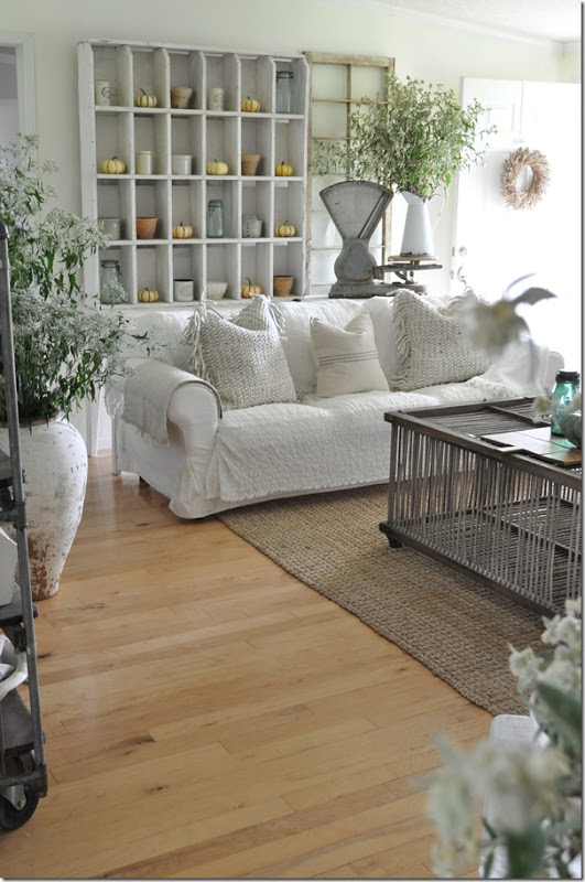 Vintage Country Farmhouse Fall - Becky's Farmhouse