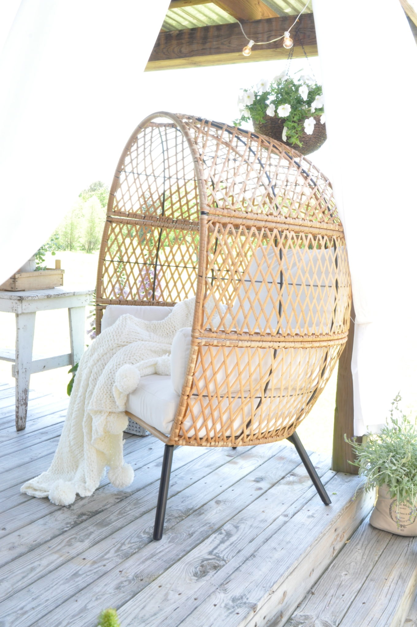 The Coziest Outdoor Chair - Becky's Farmhouse